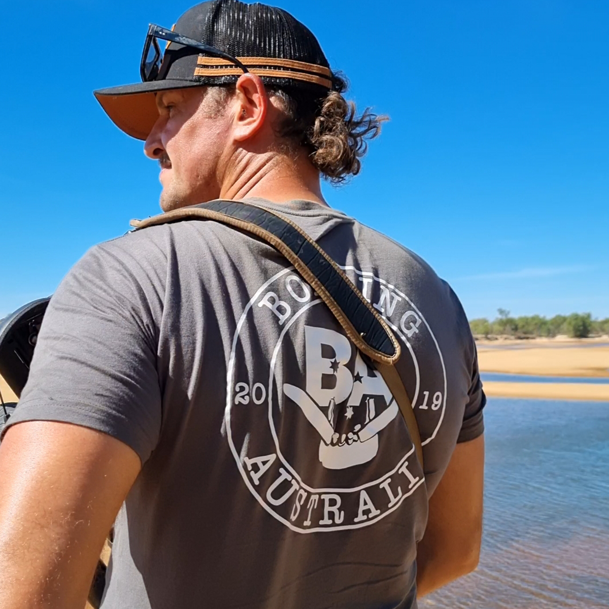 CHARCOAL NEW LOGO SHIRT – Boaring Australia